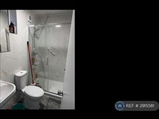 1 bedroom house share to rent