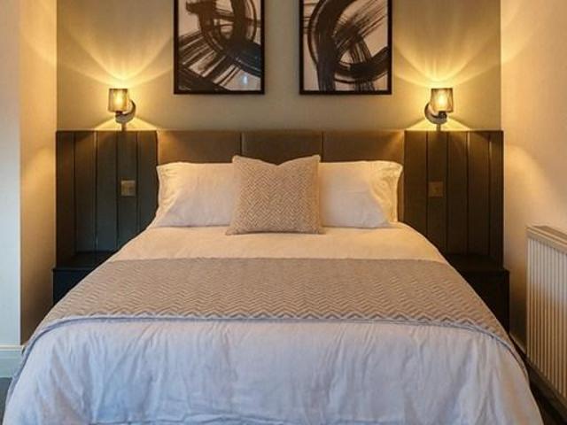1 bedroom house share to rent