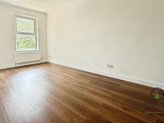 1 bedroom house share to rent