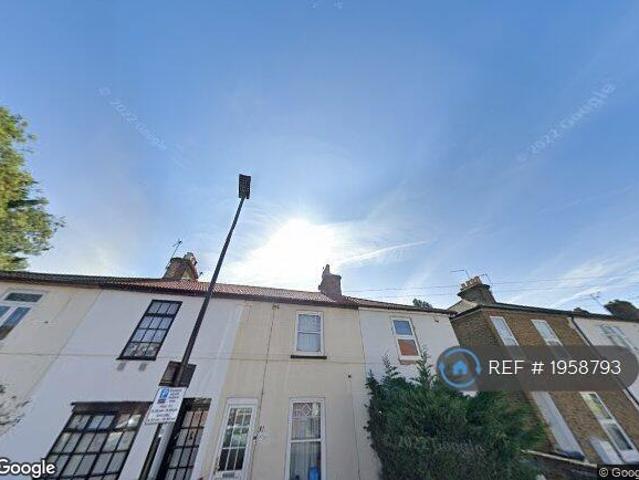 1 bedroom house share to rent