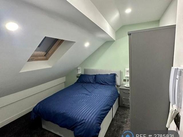 1 bedroom house share to rent