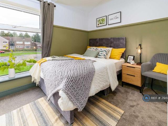 1 bedroom house share to rent
