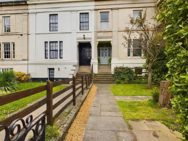 1 bedroom house share to rent