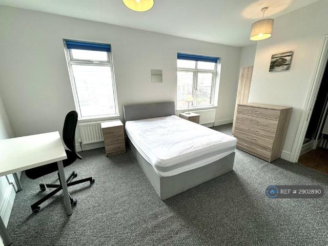 1 bedroom house share to rent