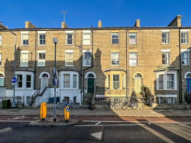 1 bedroom house share to rent