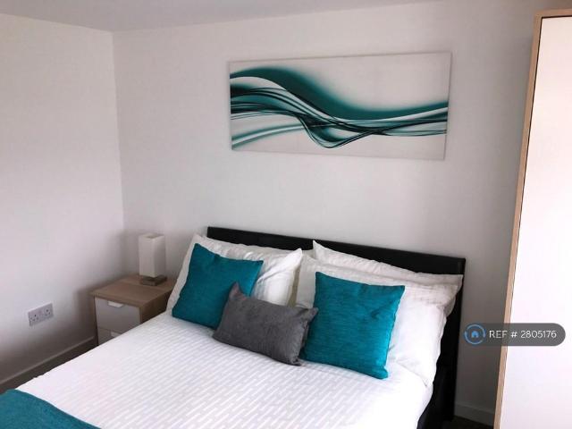 1 bedroom house share to rent