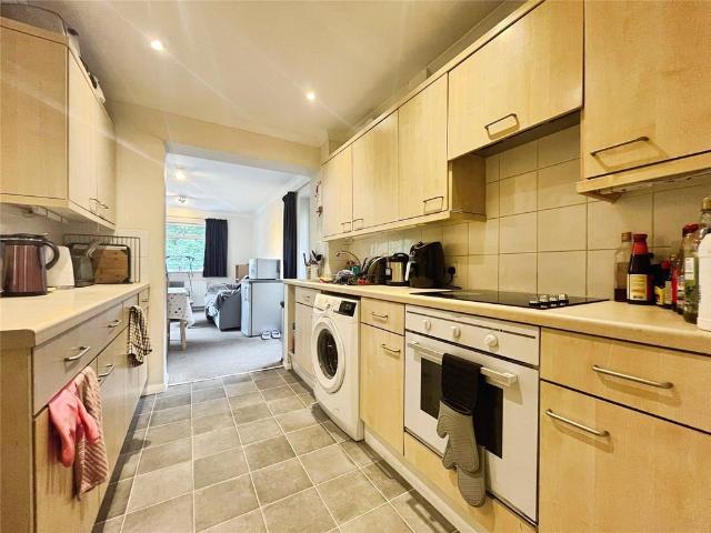 1 bedroom house share to rent