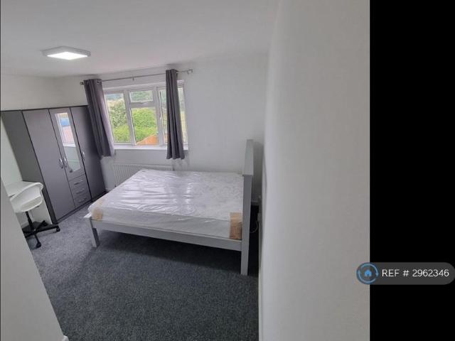 1 bedroom house share to rent