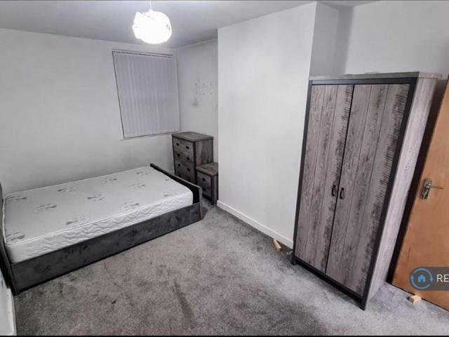 1 bedroom house share to rent
