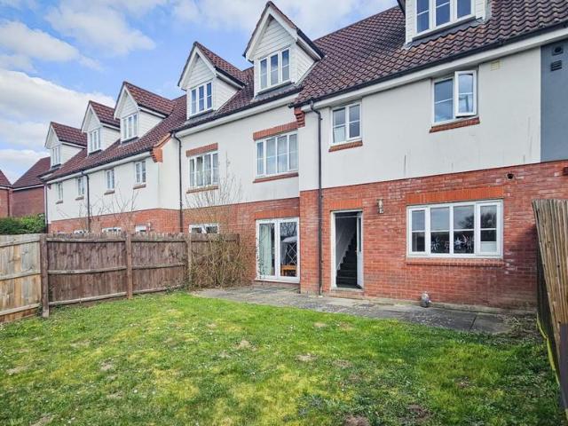 1 bedroom house share to rent