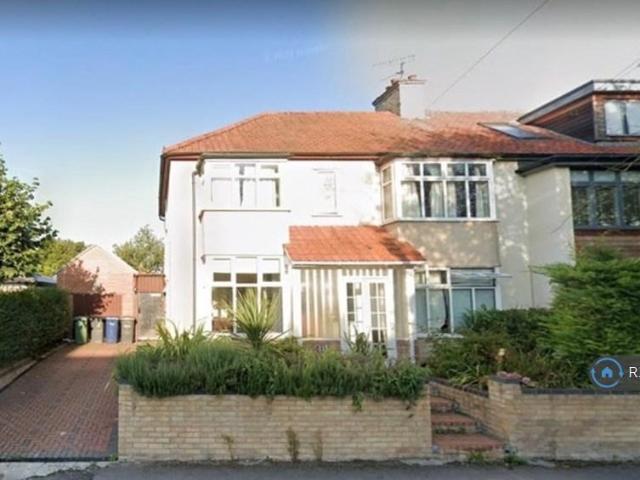 1 bedroom house share to rent