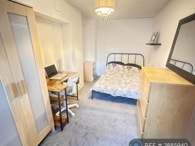 1 bedroom house share to rent
