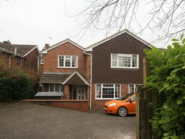1 bedroom house share to rent