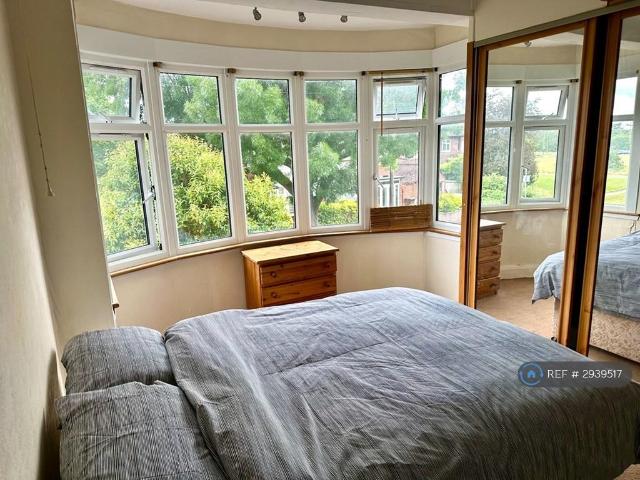 1 bedroom house share to rent