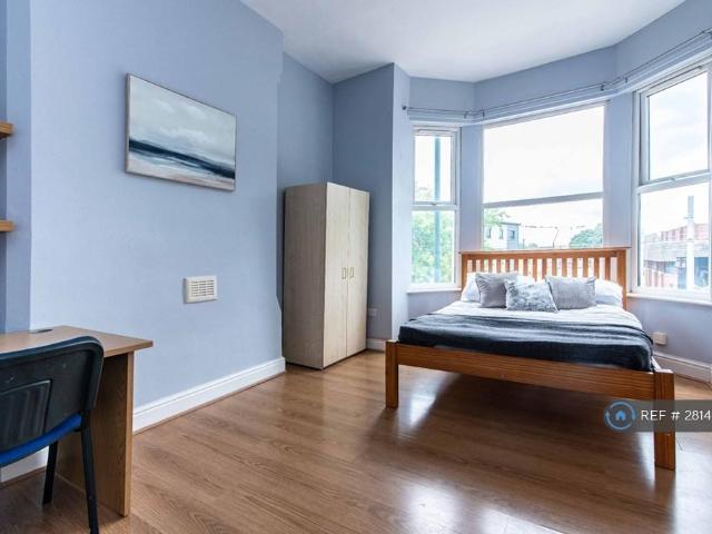 1 bedroom house share to rent