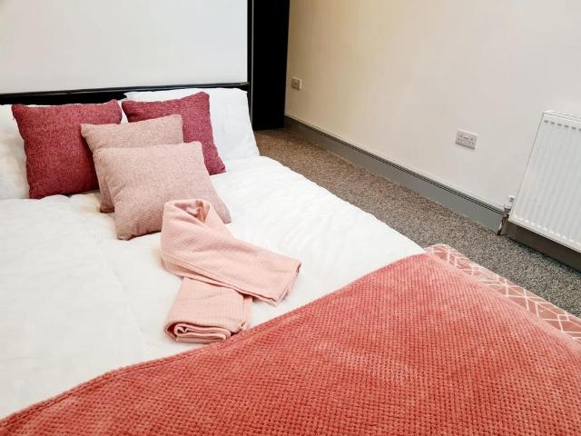 1 bedroom house share to rent