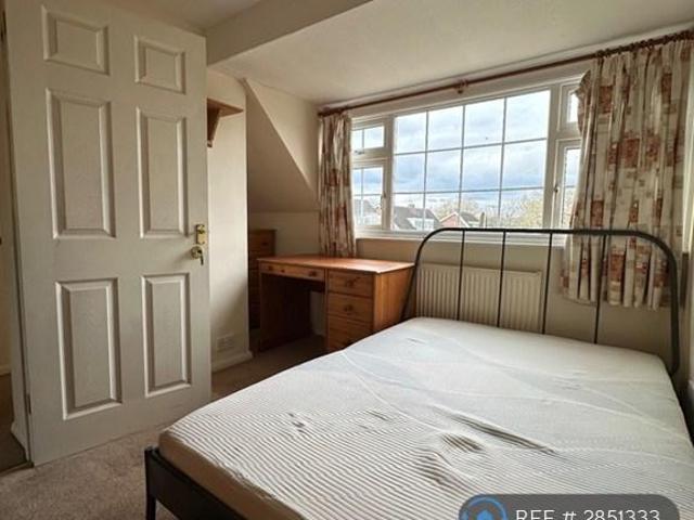 1 bedroom house share to rent