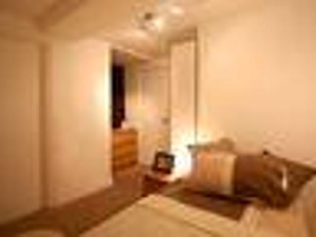 1 bedroom house share to rent
