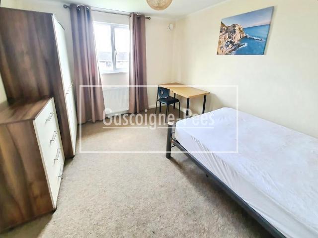 1 bedroom house share to rent