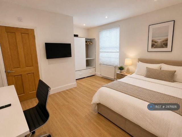 1 bedroom house share to rent