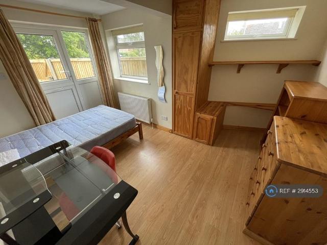 1 bedroom house share to rent