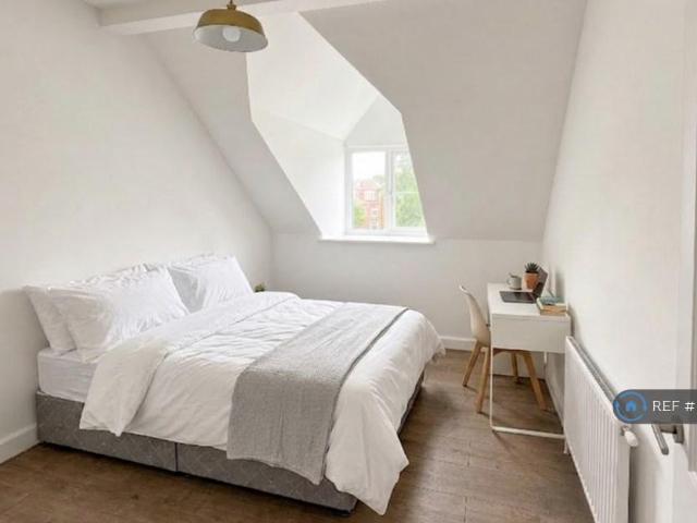 1 bedroom house share to rent