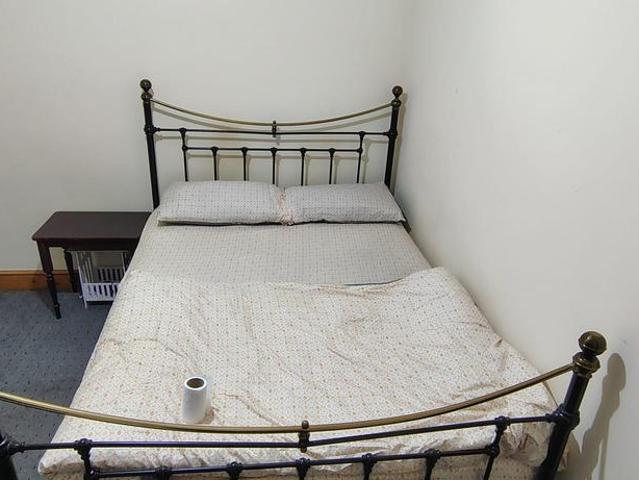 1 bedroom house share to rent