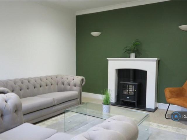 1 bedroom house share to rent