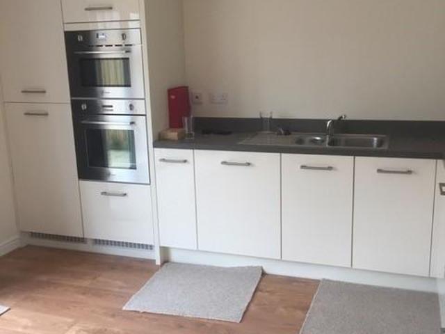 1 Bedroom House Stoke Gifford South West 101639855