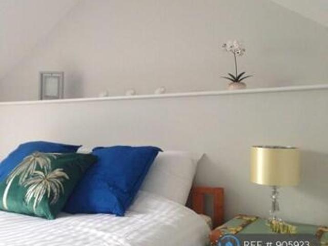 1 Bedroom House Reading Berkshire 99462029