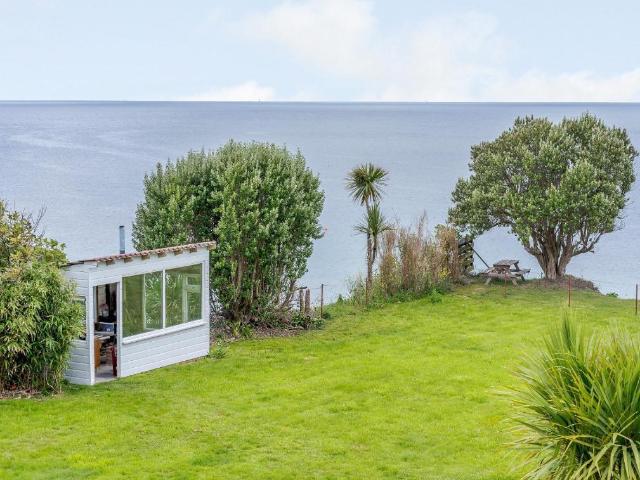 1 bedroom house to rent