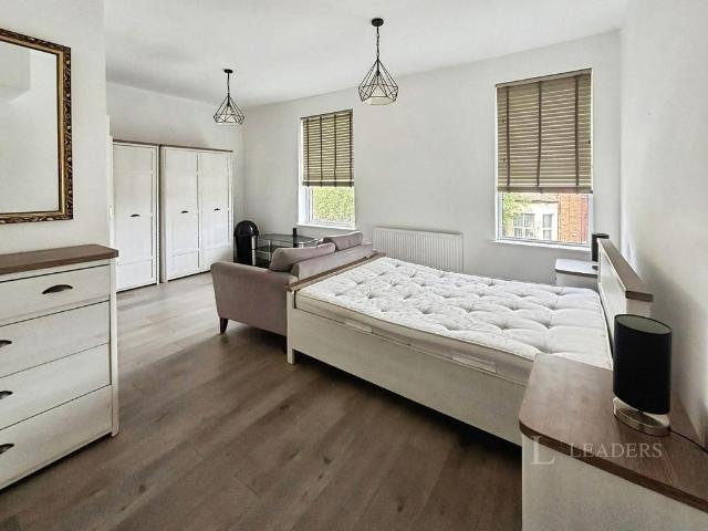 1 bedroom house to rent