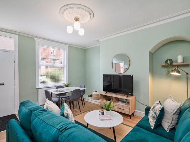 1 bedroom house to rent