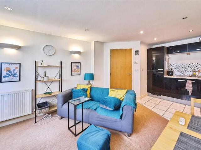 1 bedroom house to rent