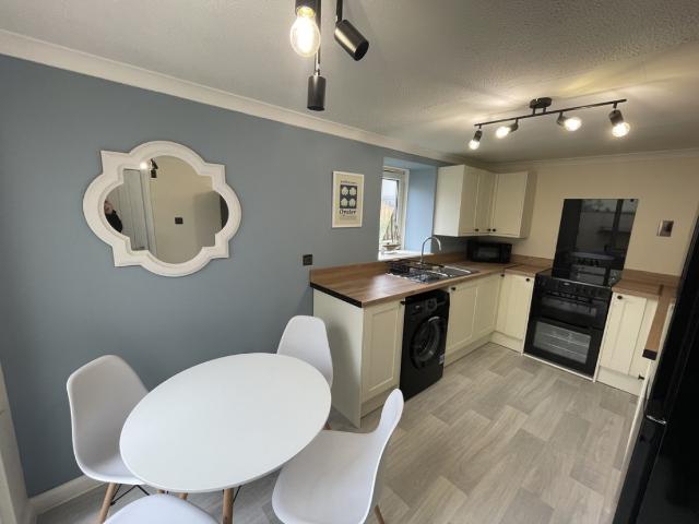 1 bedroom House To Rent