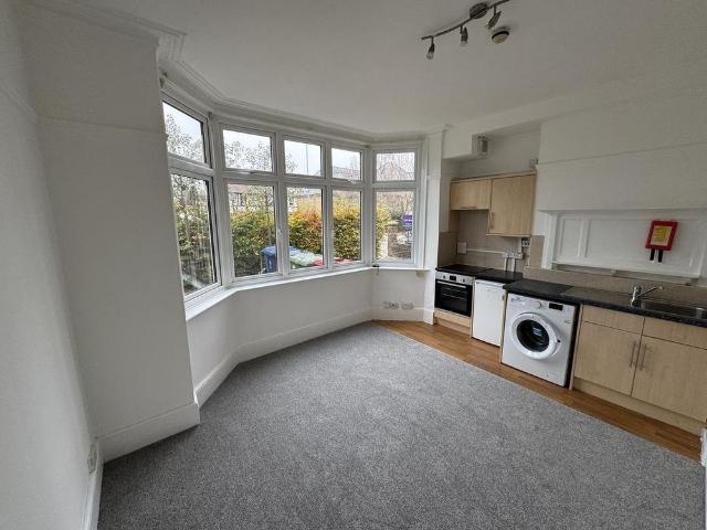 1 bedroom house to rent