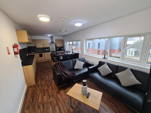 1 bedroom house to rent