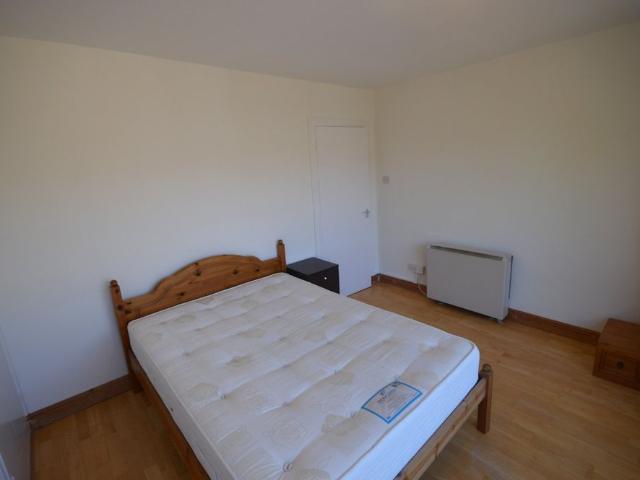 1 bedroom house to rent