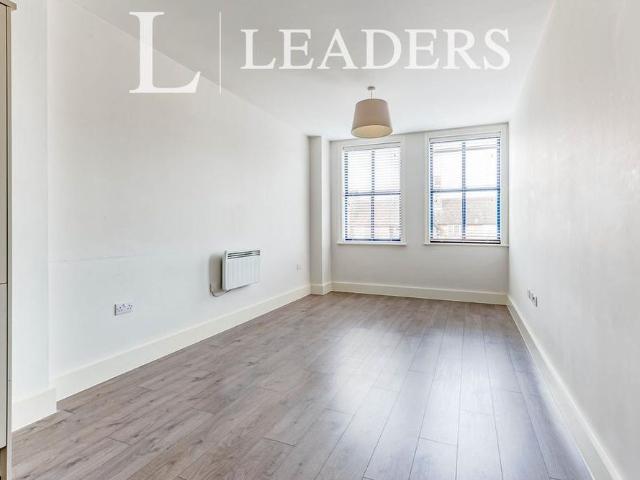 1 bedroom house to rent