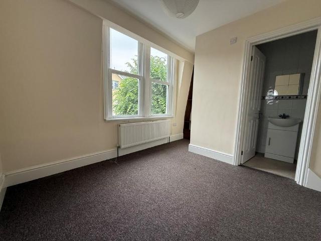 1 bedroom house to rent