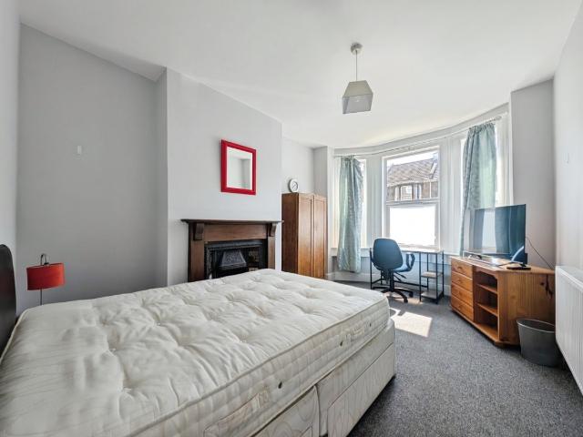 1 bedroom House To Rent