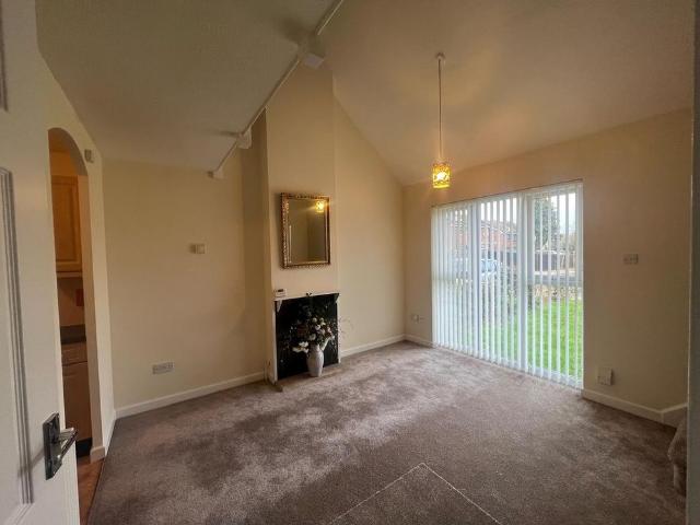 1 bedroom house to rent