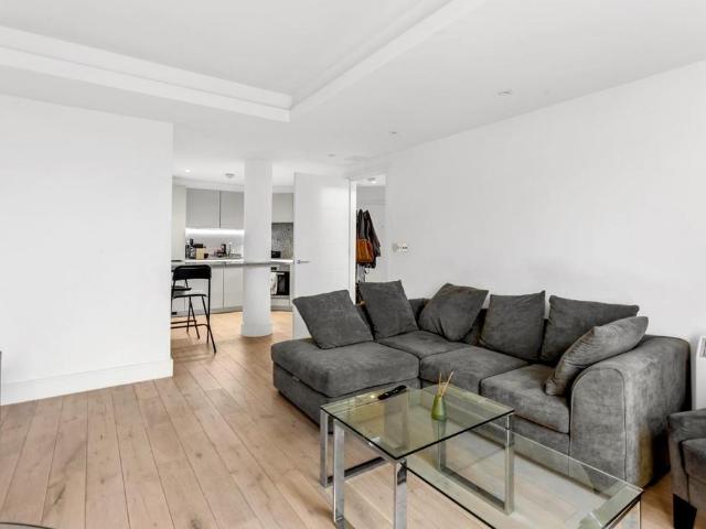 1 bedroom house to rent