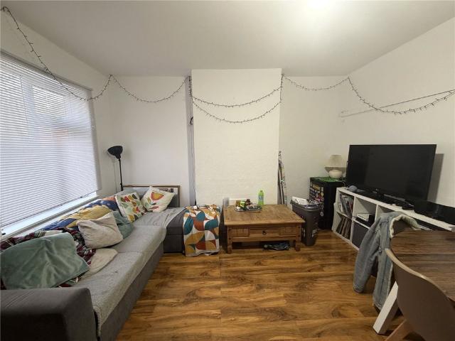 1 bedroom house to rent