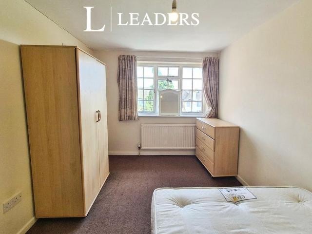 1 bedroom house to rent