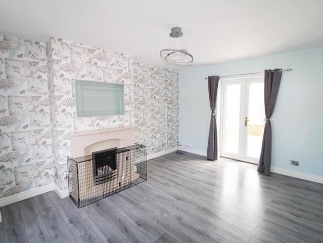 1 bedroom house to rent