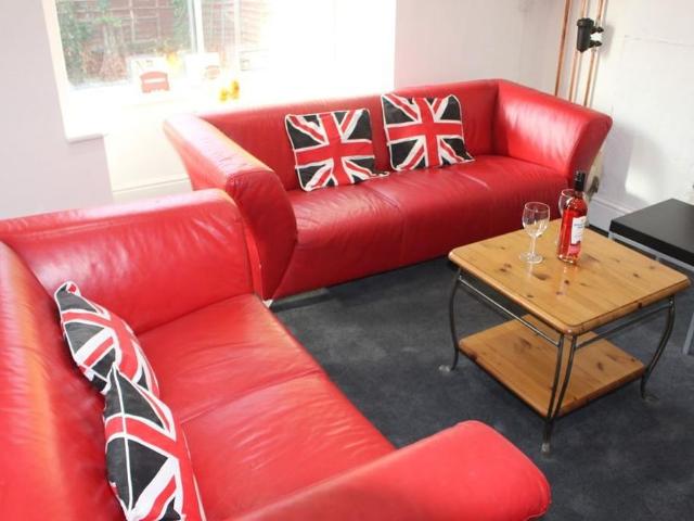1 bedroom house to rent