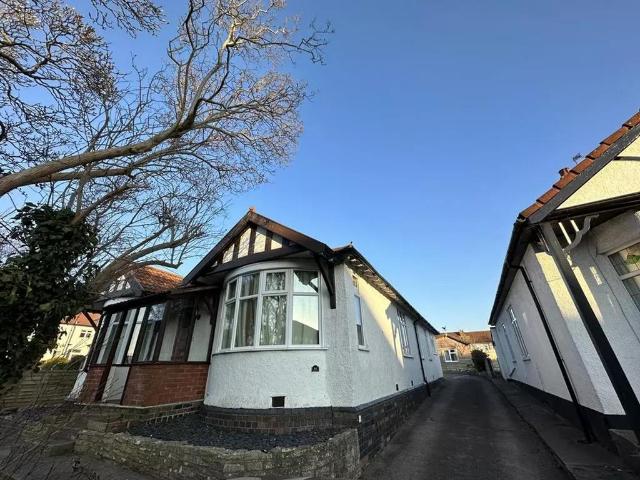 1 bedroom house to rent