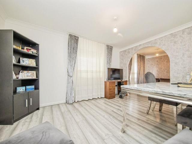 1 bedroom house to rent