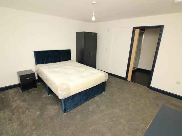 1 bedroom house to rent
